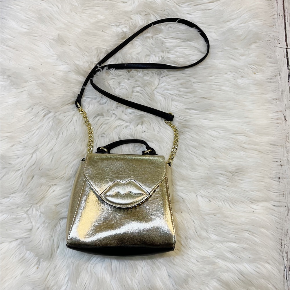 Luv Betsey Johnson Gold Metallic Popz Lip Small Cross… - Gem